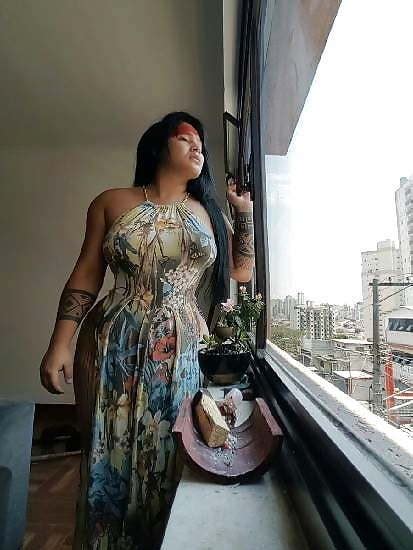 India Ayara Shesfreaky