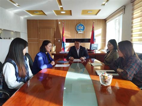 Аймгийн ИТХ аас Монгол Улсын Үндсэн хууль баталсны 31 дэх өдрийг тохиолдуулан “ҮНДСЭН ХУУЛЬ АРД