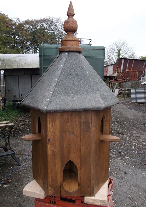 Dovecot Martin Symes Wheelwright And Coachbuilder