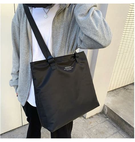 무난 심플한 남성크로스백 숄더백 남자에코백 잇백 실용만점 봄 티몬