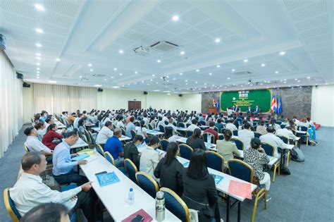 ក្រសួងការងារ និងបណ្តុះបណ្តាលវិជ្ជាជីវៈ រៀបចំវគ្គបណ្តុះបណ្តាលស្តីពីគ្រូពេទ្យសហគ្រាស Cnc News