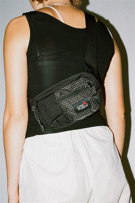 Long Weekend Monterey Sling Focus Pocus