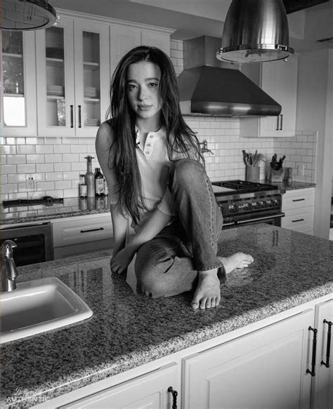 Mikey Madison For Hollywood Authentic Kändisar