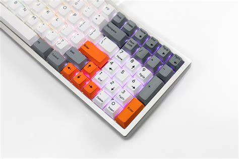 massdrop s ctrl keyboard looks just like input club s k type tom