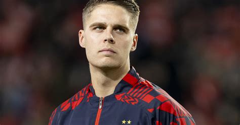 Joey Veerman Kreeg De Aanvoerdersband Hij Moet De Kar PSVFans