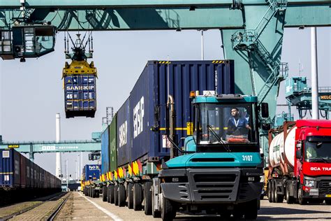 Terminal Operators Upgrade Pivotal Rail Shortsea Connection At Rotterdam Port Technology