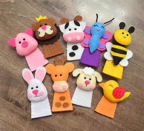 Set Of 9 Felt Finger Puppets Etsy