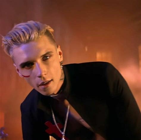 Pin By Ada Rude On Boys Boys Boys Black Veil Brides Andy Black