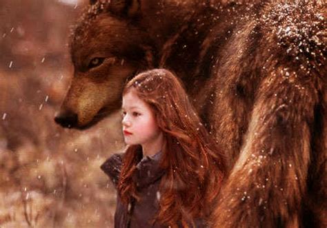 Mackenzie Foy Renesmee Cullen ‘breaking Dawn Part 2 Wallpaper