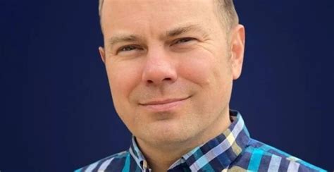 编译器大神 Chris Lattner 官宣新编程语言：mojo，比 Python快35000 倍！腾讯新闻