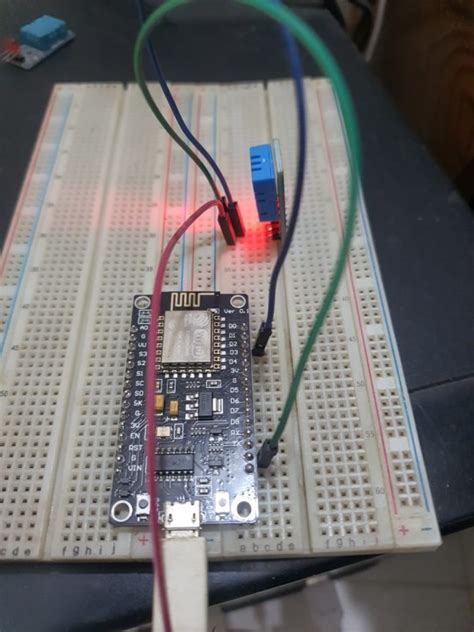 Temperature Humidity And Heat Index Monitoring Using Dht11 Sensor And Esp8266