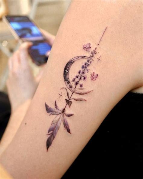 기호 • 기하학타투 꽃타투 달타투 On Instagram Dreamcatcher Lilac🌃🦋 팔 뒤쪽 🌙 맡겨주셔서 감사해요 D • 도안제작 • 상담 문의는