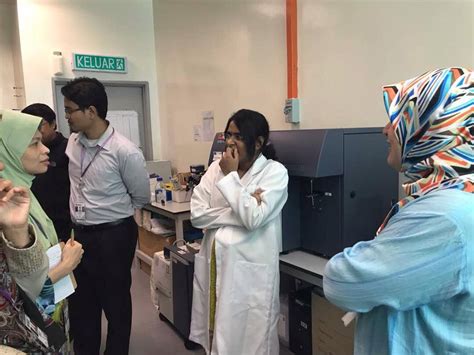 Our Current Mmed Transfusion Trainees Visiting In House Flow Cytometry Fcm Facilities Located