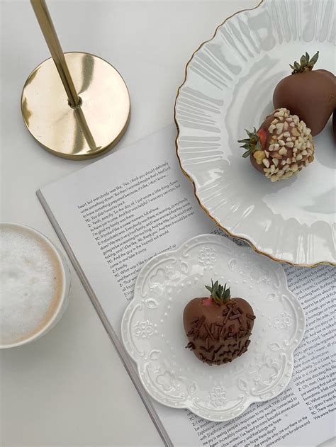 Полуниця в шоколаді Лондон