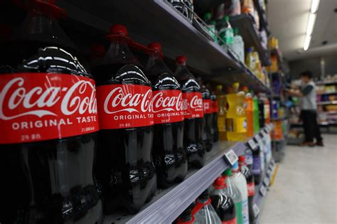 단독 한 캔에 2000원 코카콜라 내달 1일 편의점 가격 인상