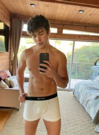 Austin Mahone Page Lpsg