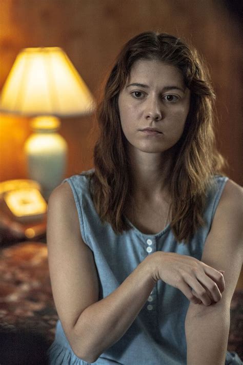Mary Elizabeth Winstead Faults 2014