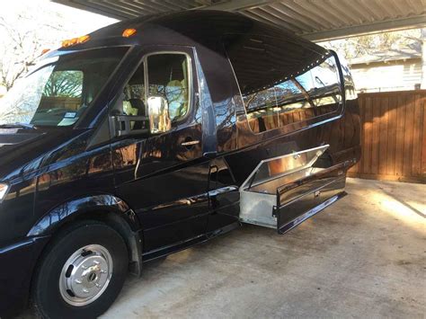 2013 Used Sprinter Class C In Texas Tx