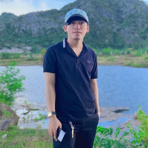 សែស ភារុន Khmer24