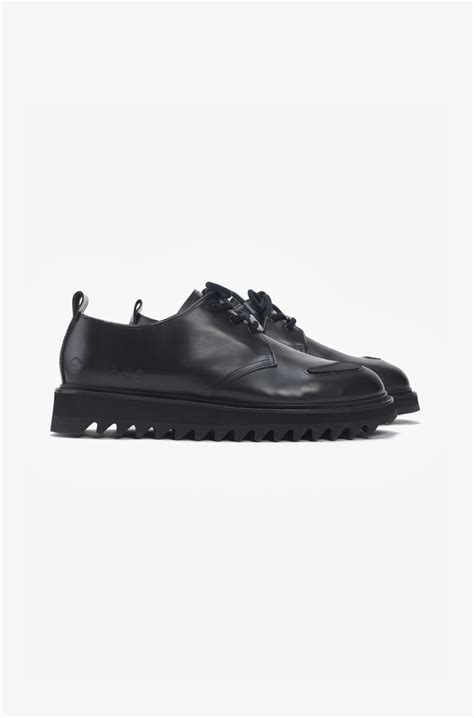 Sapato Pace Tomo Rubber Black Base Sneakers Tênis Roupas