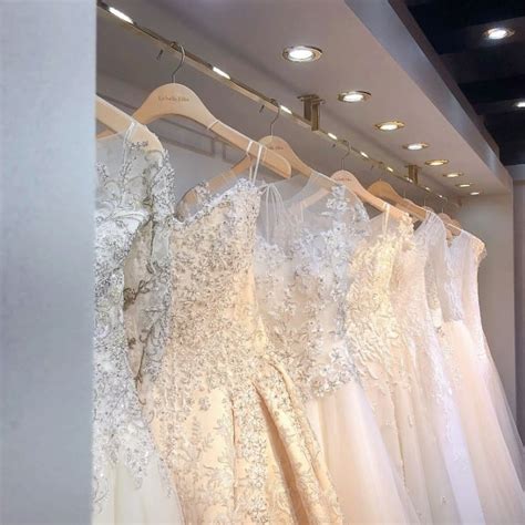 불금 드레스모닝 🌞 수원웨딩박람회 수원웨딩연합회and결혼만들기and웨딩컨설팅and플래너and드레스and촬영