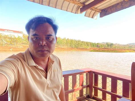 🔴ចរិតធូរថ្លៃចៅសង្កាត់រងនៃសង្កាត់រមនាស្រវឹងស្រាទាញកែវគប់បុរសចំណាស់រួមតុជាមួយរយះក្បាល សារព័ត៌មាន