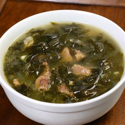 Seaweed Soup With Beef Miyeokguk Recipe By Maangchi