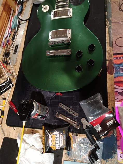 set up day 👌 r guitars