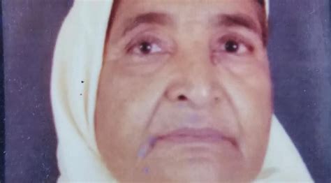 Inteqal Sugra Bai Inayathusain Rassiwala