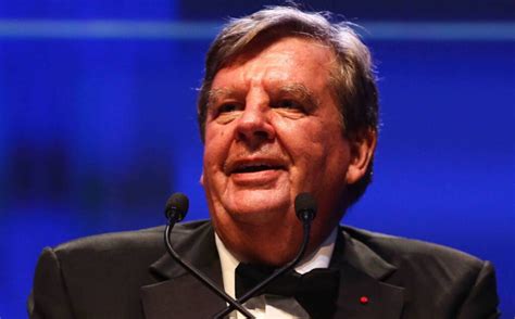 Johann Rupert Luxusunternehmer Mit Glücklicher Hand • Tablebriefings