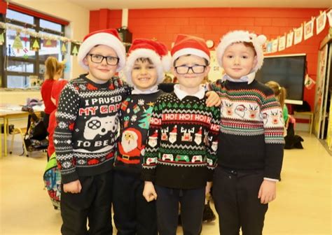 Photos Pupils Put On Wonderful Christmas Concerts At Scoil Eoin Tralee Today