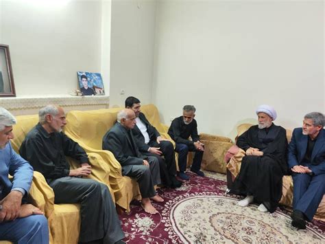 دیدار معاون اول رئیس جمهور با خانواده شهدای حادثه تروریستی شیراز ایرنا