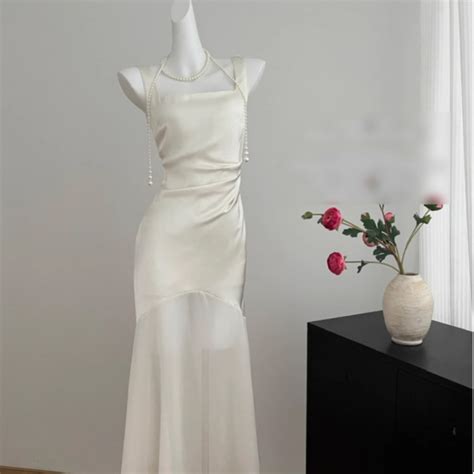 레드베리 셀프웨딩원피스 롱드레스 브라이덜샤워 민소매 기본원피스 웨딩드레스 스냅촬영 새틴 머메이드 웨딩원피스 화이트 아이보리 셀프웨딩롱드레스 원피스 브라이덜샤워