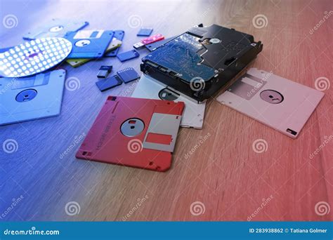 Vintage Retro Electronic Data Storage Devices From 80s 90s Cd Disk Flash Drives Modern Hard