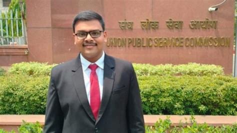 How 2023 Upsc Topper Aditya Srivastava Transitioned From High Paying Goldman Sachs Job In