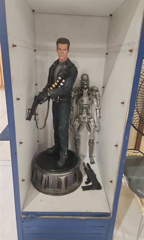 Terminator Statue Hobbies And Toys Toys And Games On Carousell