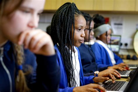 Experience Ai With The Raspberry Pi Foundation And Deepmind Raspberry