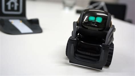 Anki Meet Alexa Vectors Cute Robot To Get Alexa Integration Tech