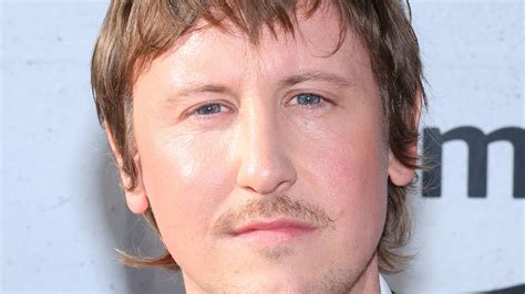 Johnny Pemberton Bricht Fallout Maskenzeit Rekord