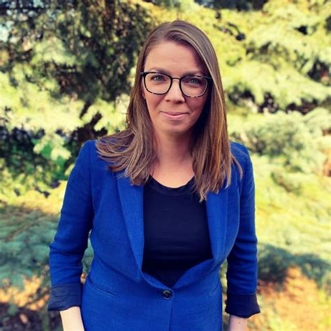 Melanie Paradis Melanieparadis • Threads Say More