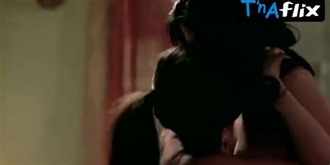 Lynn Chen Breasts Scene In Saving Face Tnaflix Com