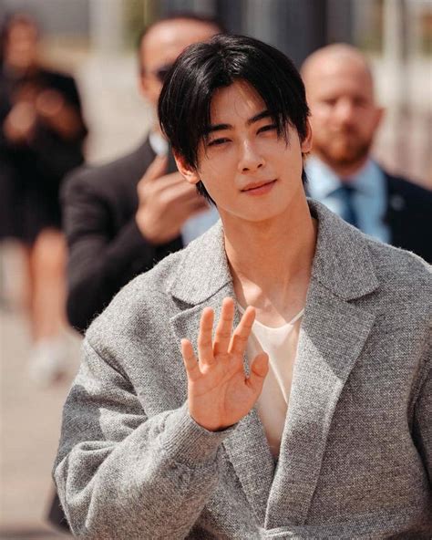 7 Potret Cha Eun Woo Di Event Dior Paris Fashion Week 2023 Idn Times