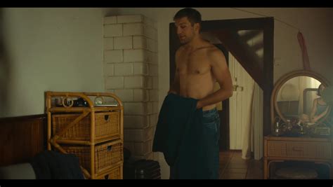 AusCAPS Piotr Witkowski Nude In Absolute Beginners Episode