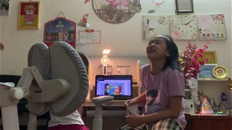 2 chị em dạy nhau học bài 05102024 youtube
