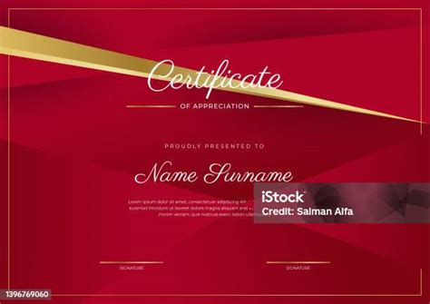 감사 템플릿 금색 및 빨간색 인증서 골드 배지로 현대적인 인증서를 청소하십시오 고급스럽고 현대적인 라인 패턴의 인증서 테두리 템플릿 디플로마 벡터 템플릿 감사장에 대한 스톡