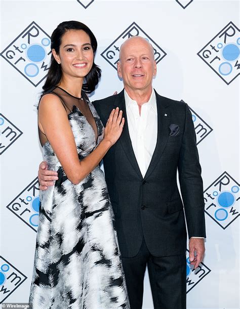Bruce Willis Wife Emma Heming Posts Emotional Essay On Complications