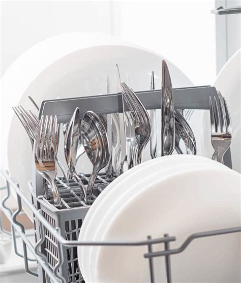 Gen X Woman Starts Debate About The Proper Way To Load Utensils Into A Dishwasher Yourtango