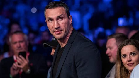 Wladimir Klitschko Gives Update On Possible Boxing Comeback Dazn News Gb