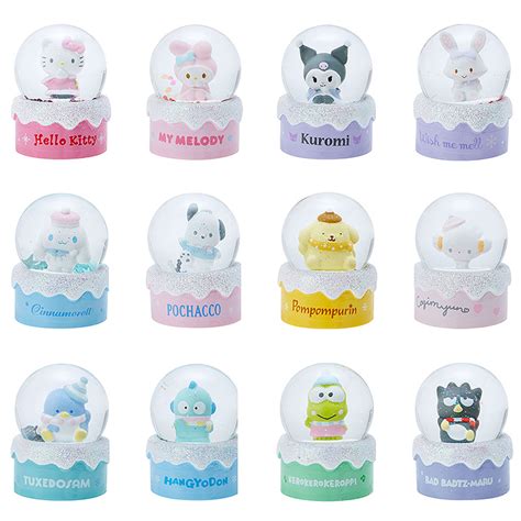 산리오 2021년 산리오 크리스마스 미니 스노우 글로브 스노우볼 워터볼 위시버킷