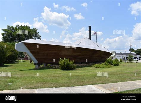 The Css Neuse Ii A Full Size Replica Of The Confederate Navy Ironclad Ship The Css Neuse Stock